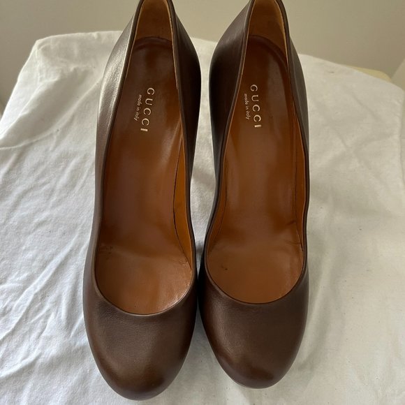 Gucci | Shoes | Gucci Woman Brown Leather Pumps Heels | Poshmark